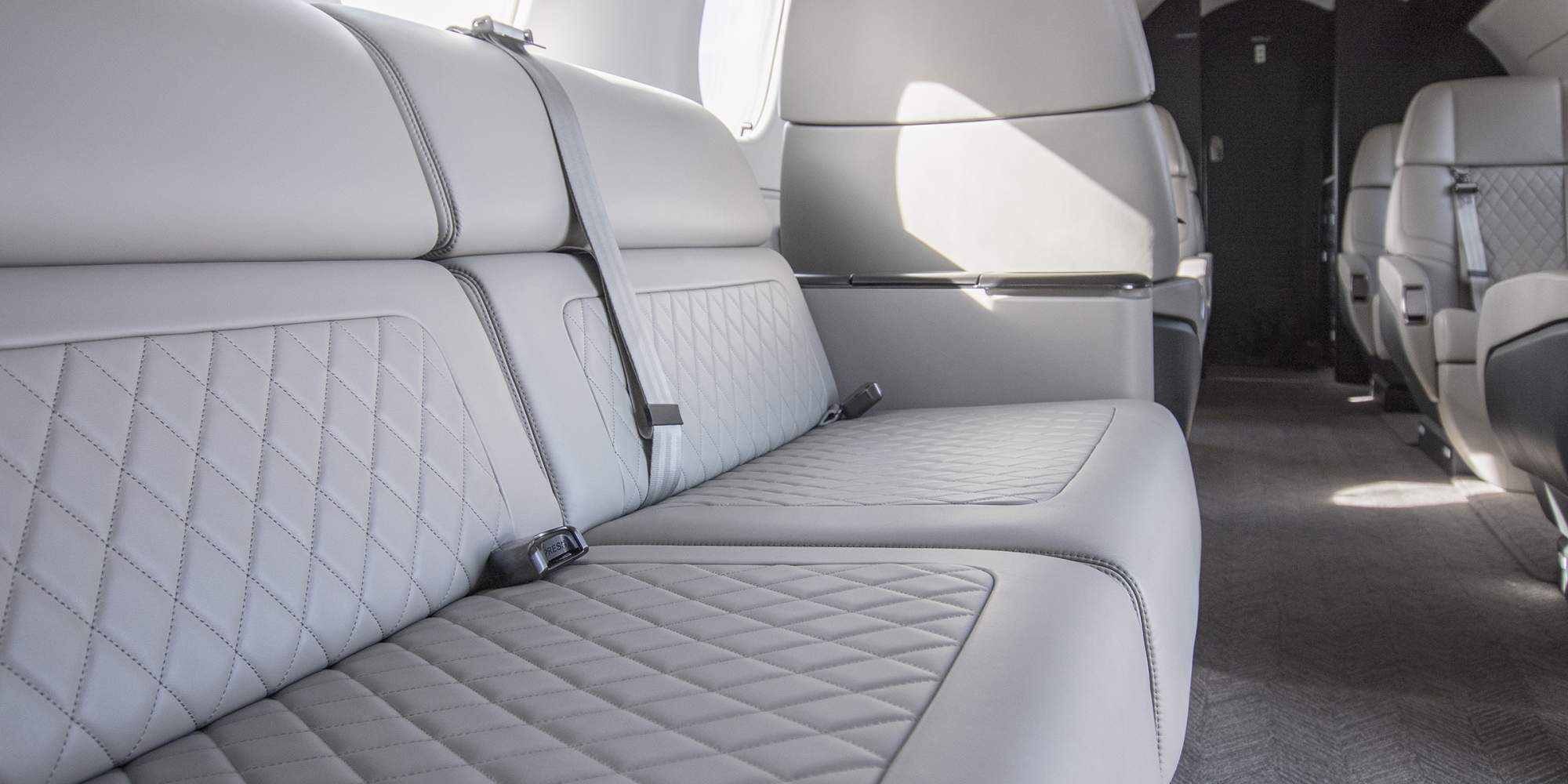 Embraer Legacy 450 Private Jet | AirSprint