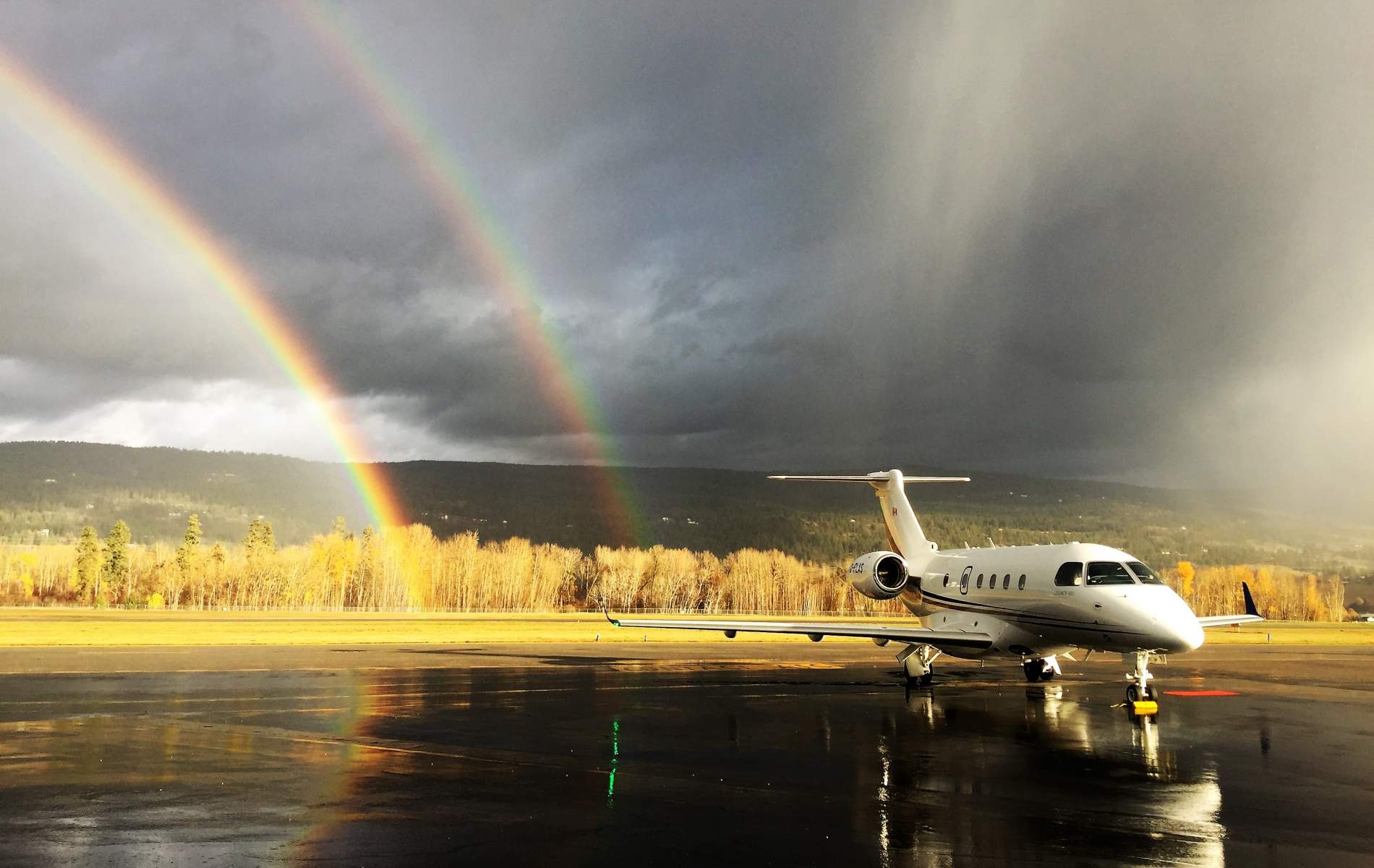 Embraer Legacy 450 Private Jet | AirSprint