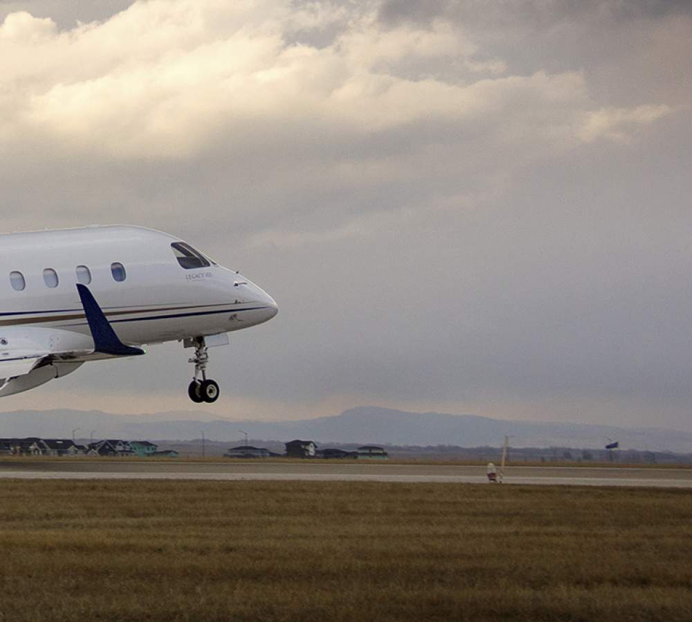 Embraer Legacy 450 | AirSprint