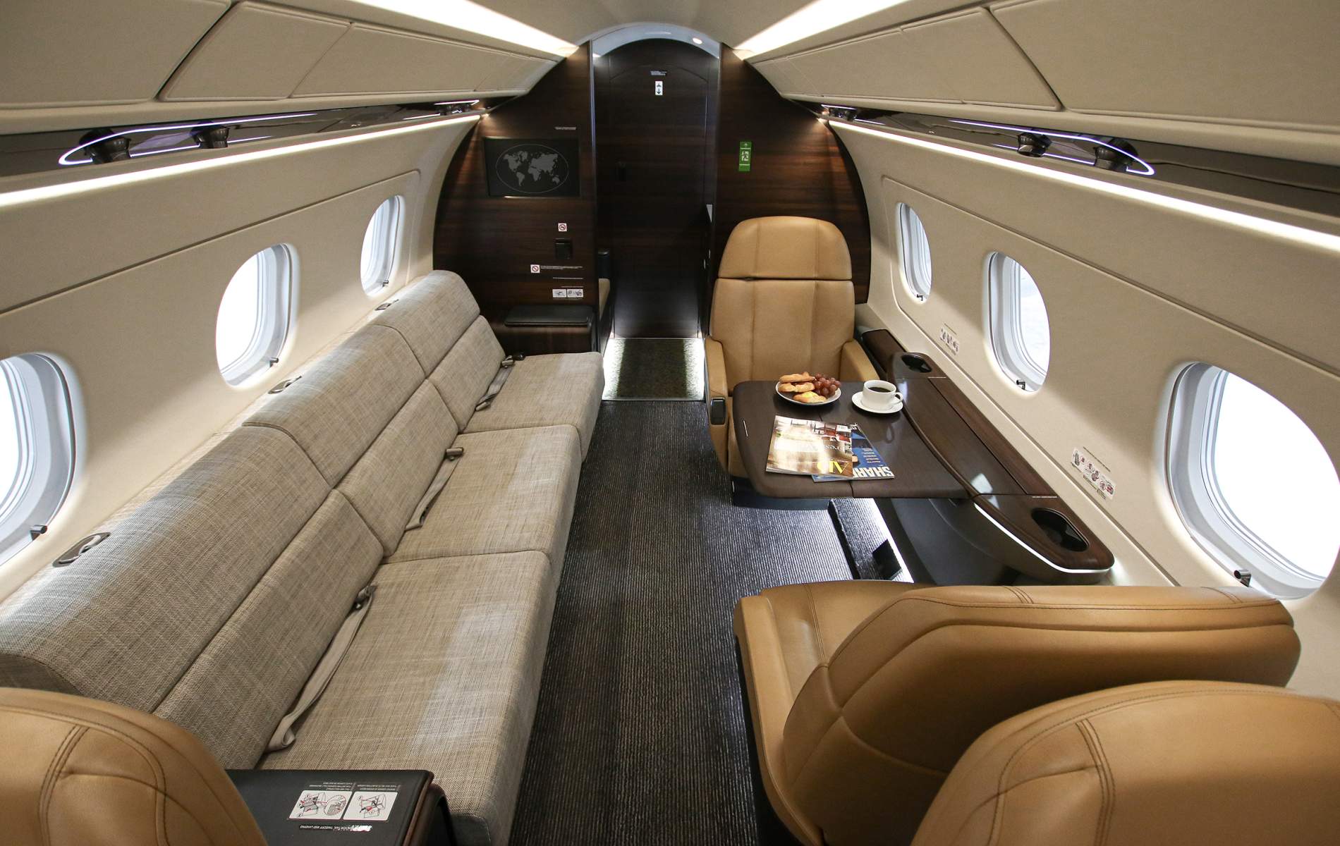 Embraer Legacy 500 Mid-Size Private Jet | AirSprint