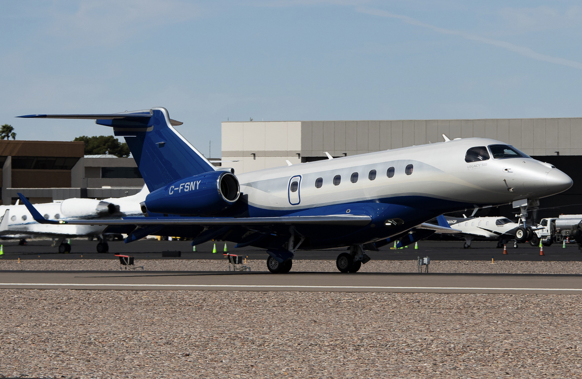 Embraer Legacy 500 Mid-Size Private Jet | AirSprint