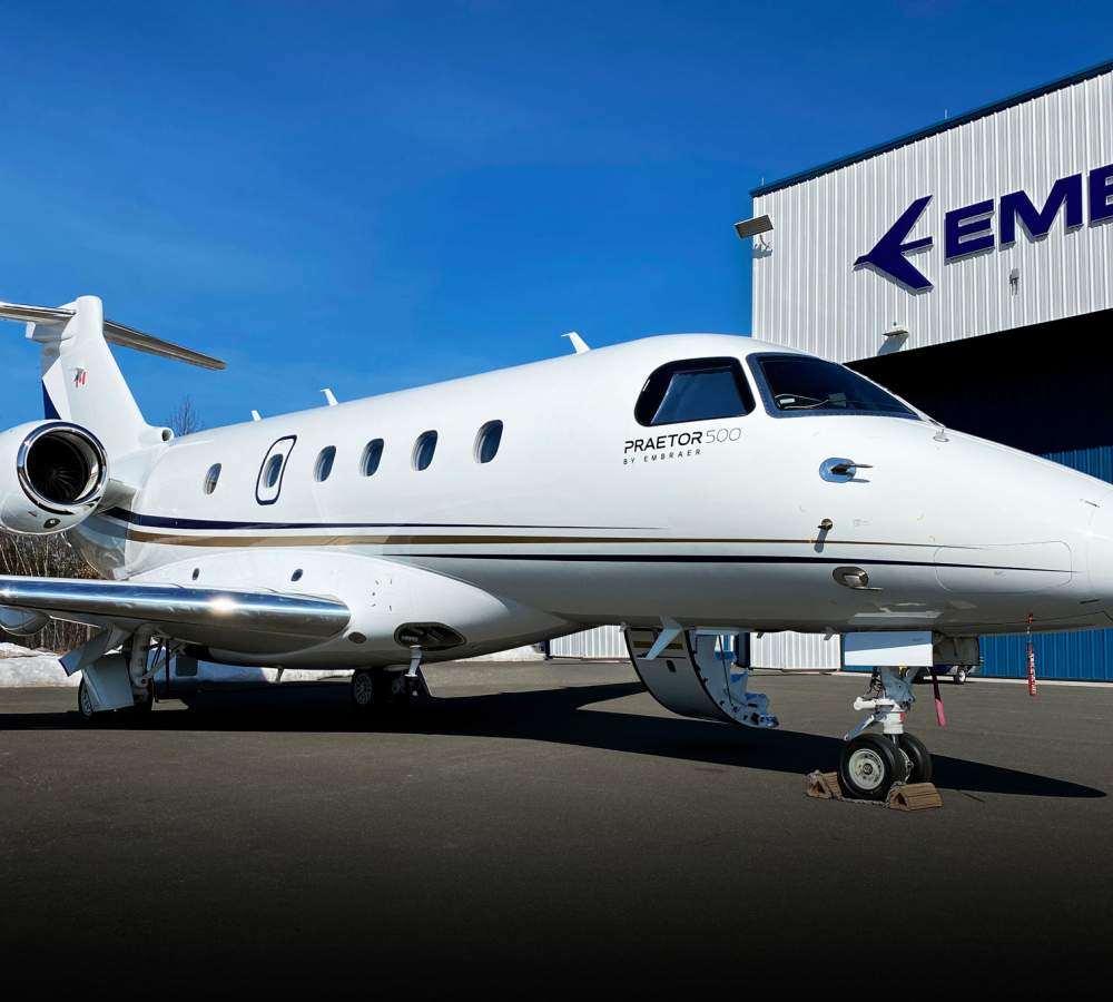 Embraer Praetor 500 Mid-Size Private Jet | AirSprint