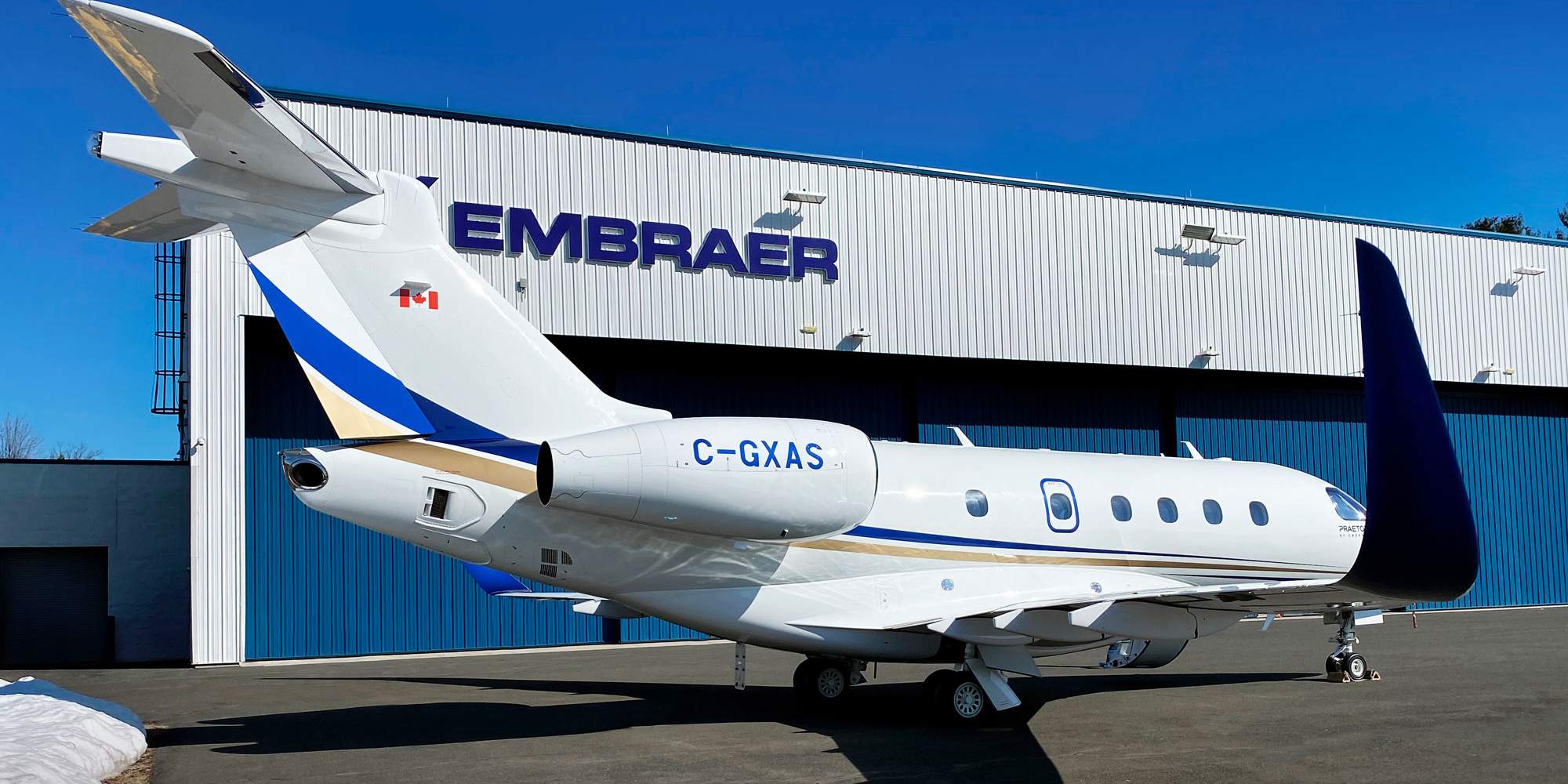 Embraer Praetor 500 Mid-Size Private Jet | AirSprint