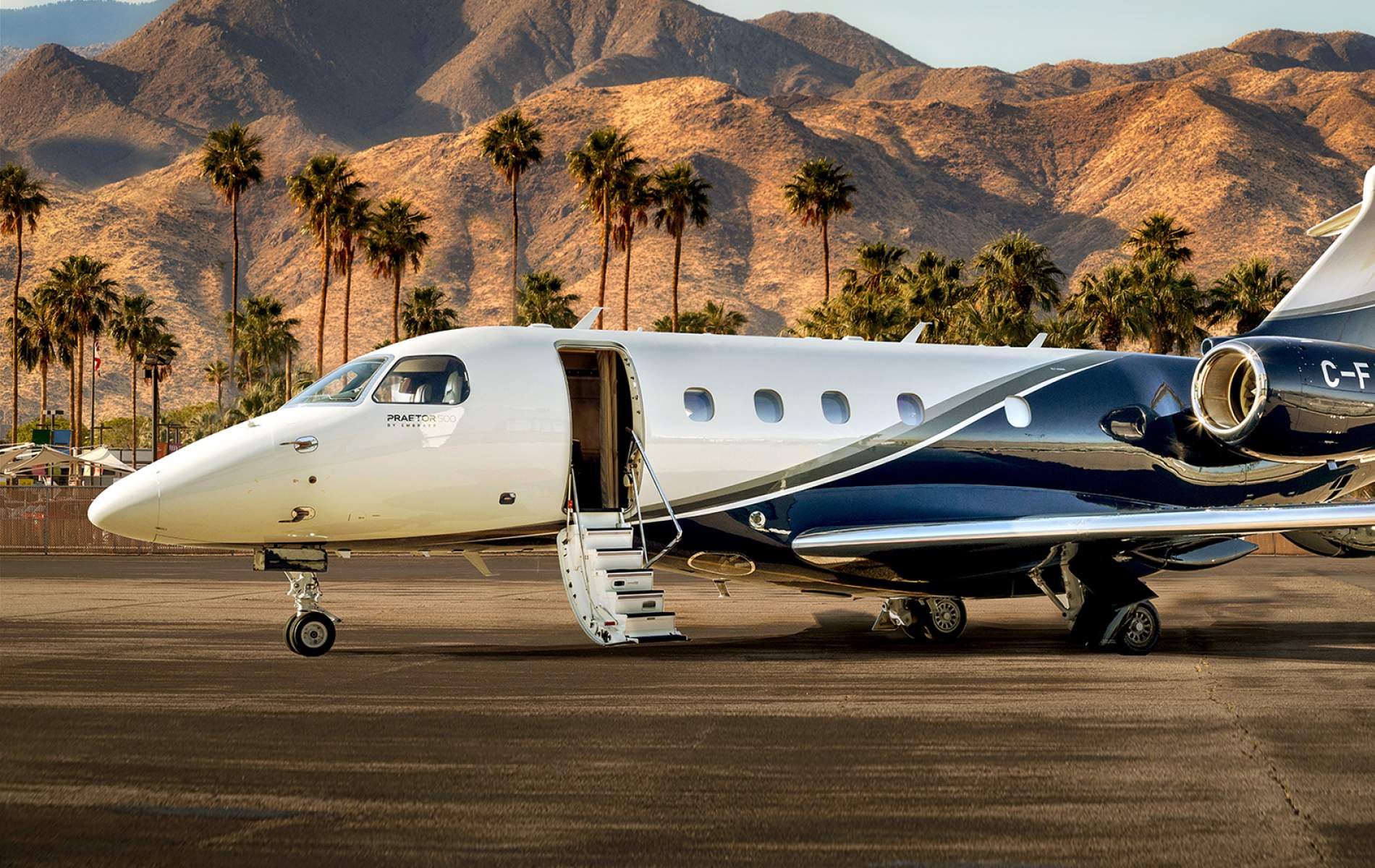 Embraer Praetor 500 Mid-Size Private Jet | AirSprint
